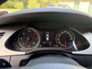 Blue Audi A4 2011 in Vilnius, with an engine capacity of 2.97 L and mileage of 296 thousand km for 4800 €, photo 16 on AUTOMOTO.COM.LV