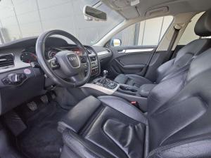 Blue Audi A4 2011 in Vilnius, with an engine capacity of 3.00 L and mileage of 285 thousand km for 7490 €, photo 25 on AUTOMOTO.COM.LV