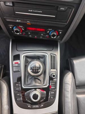 Blue Audi A4 2011 in Vilnius, with an engine capacity of 3.00 L and mileage of 285 thousand km for 7490 €, photo 45 on AUTOMOTO.COM.LV