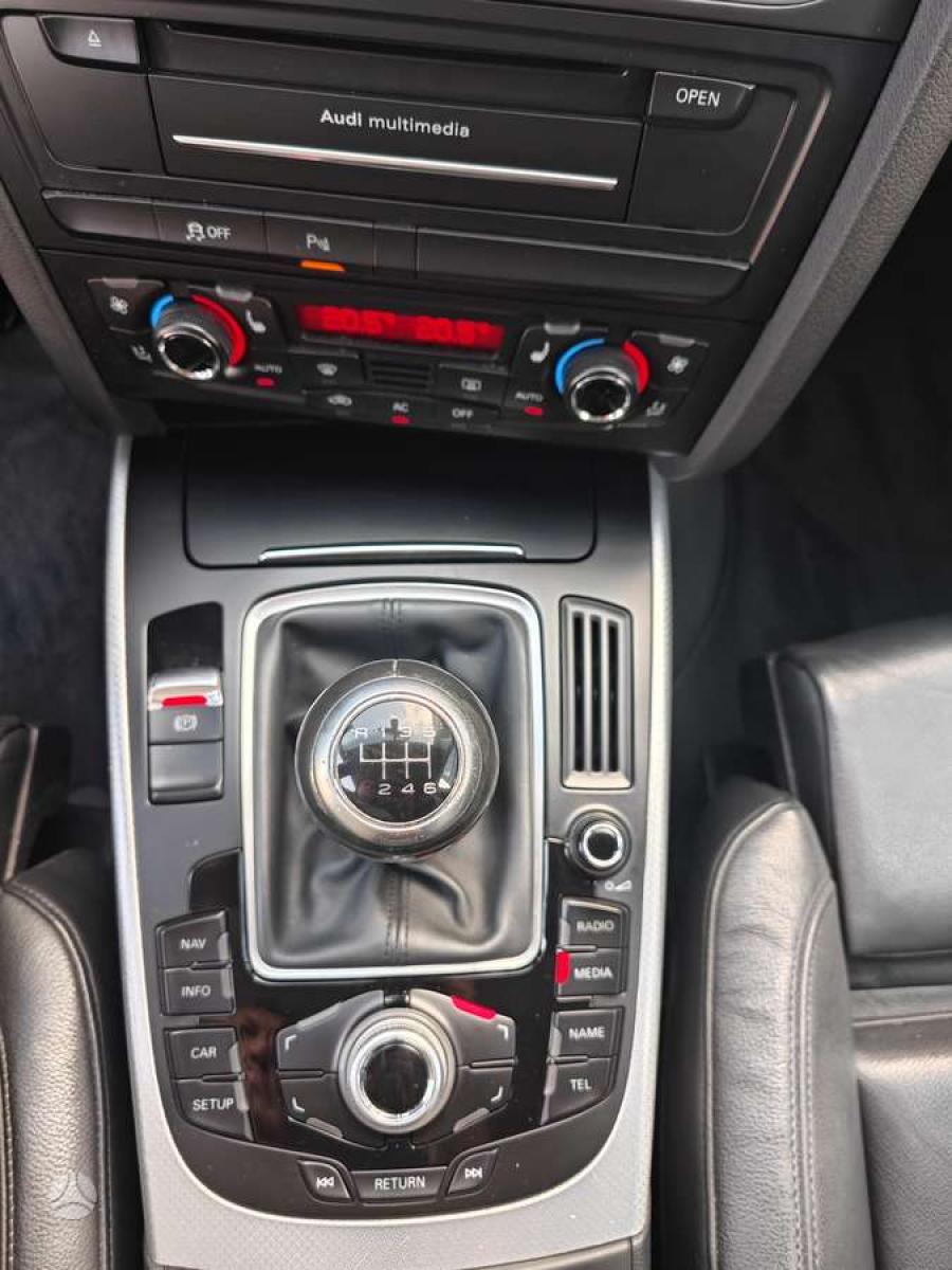Blue Audi A4 2011 in Vilnius, with an engine capacity of 3.00 L and mileage of 285 thousand km for 7490 €, photo 45 on AUTOMOTO.COM.LV
