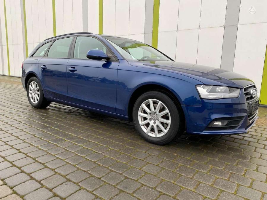 Blue Audi A4 2012 in Raseiniai, with an engine capacity of 1.97 L and mileage of 383 thousand km for 6100 €, photo 1 on AUTOMOTO.COM.LV
