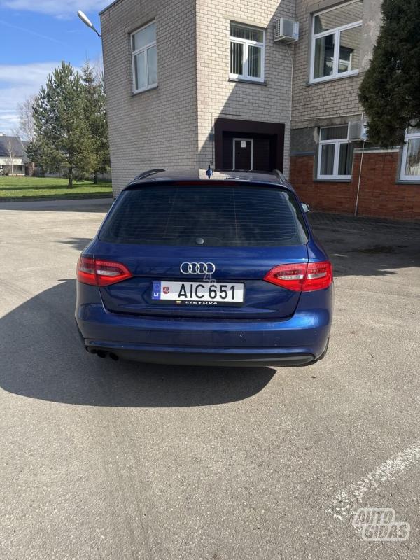 Zils Audi A4 2012 Kauņa, ar dzinēja tilpumu 2.00 L un nobraukumu 265 tūkst. km par 7500 €, foto 4 vietnē AUTOMOTO.COM.LV