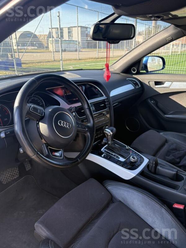 Zils Audi A4 2012 Valmiera, ar dzinēja tilpumu 1.80 L un nobraukumu 272 tūkst. km par 6500 €, foto 6 vietnē AUTOMOTO.COM.LV