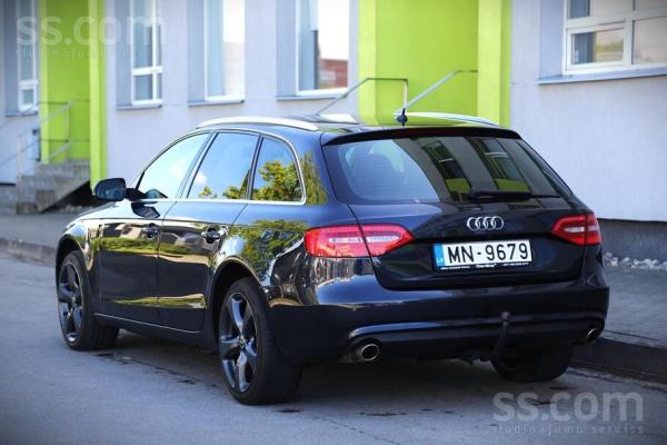 Zils Audi A4 2012 Rīga, ar dzinēja tilpumu 3.00 L un nobraukumu 326 tūkst. km par 7995 €, foto 6 vietnē AUTOMOTO.COM.LV