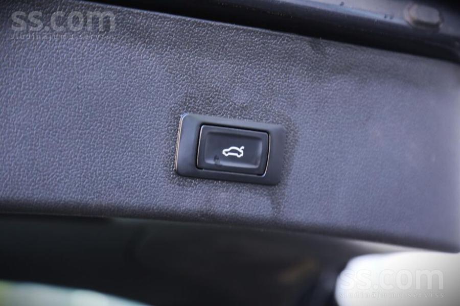 Zils Audi A4 2012 Rīga, ar dzinēja tilpumu 3.00 L un nobraukumu 326 tūkst. km par 7995 €, foto 26 vietnē AUTOMOTO.COM.LV