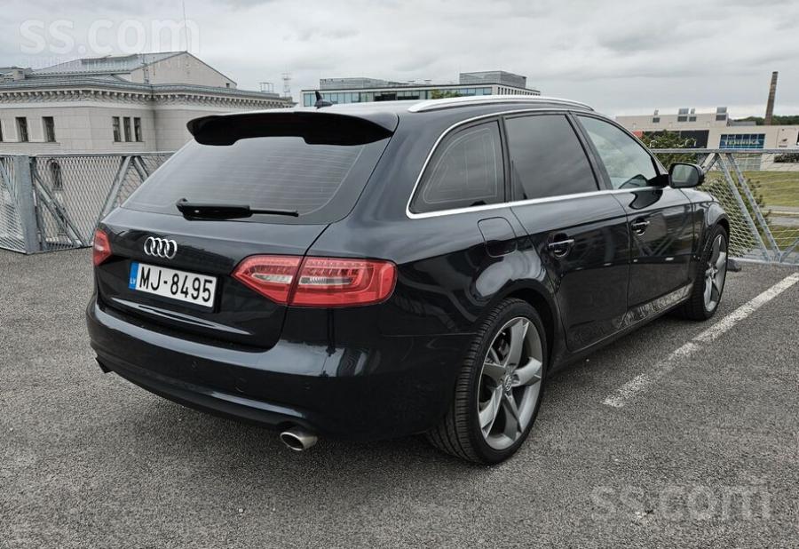 Zils Audi A4 2012 Rīga, ar dzinēja tilpumu 3.00 L un nobraukumu 301 tūkst. km par 9000 €, foto 6 vietnē AUTOMOTO.COM.LV