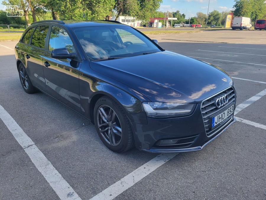 Zils Audi A4 2012 Šauļi, ar dzinēja tilpumu 2.00 L un nobraukumu 349 tūkst. km par 4500 €, foto 7 vietnē AUTOMOTO.COM.LV
