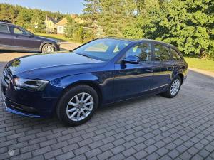 Blue Audi A4 2012 in Ukmerge, with an engine capacity of 1.97 L and mileage of 384 thousand km for 5900 €, photo 10 on AUTOMOTO.COM.LV