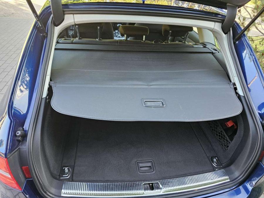 Blue Audi A4 2012 in Ukmerge, with an engine capacity of 1.97 L and mileage of 384 thousand km for 5900 €, photo 20 on AUTOMOTO.COM.LV