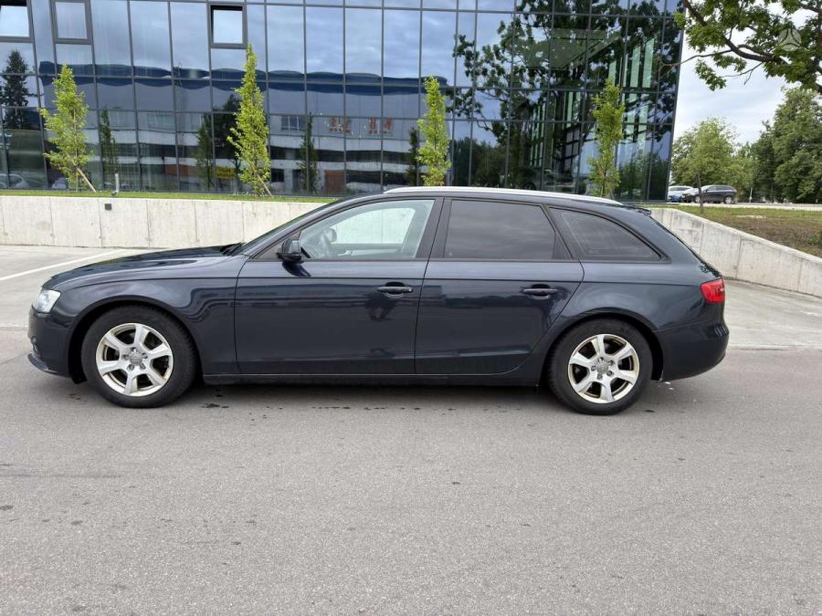 Zils Audi A4 2012 Panevēža, ar dzinēja tilpumu 1.97 L un nobraukumu 316 tūkst. km par 6250 €, foto 12 vietnē AUTOMOTO.COM.LV