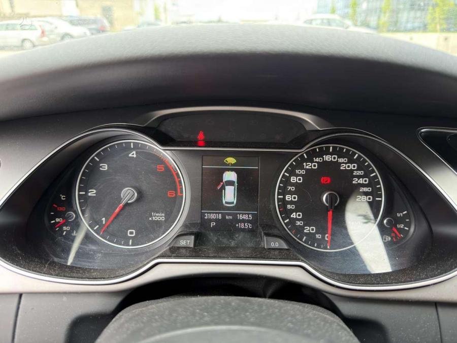 Zils Audi A4 2012 Panevēža, ar dzinēja tilpumu 1.97 L un nobraukumu 316 tūkst. km par 6250 €, foto 21 vietnē AUTOMOTO.COM.LV