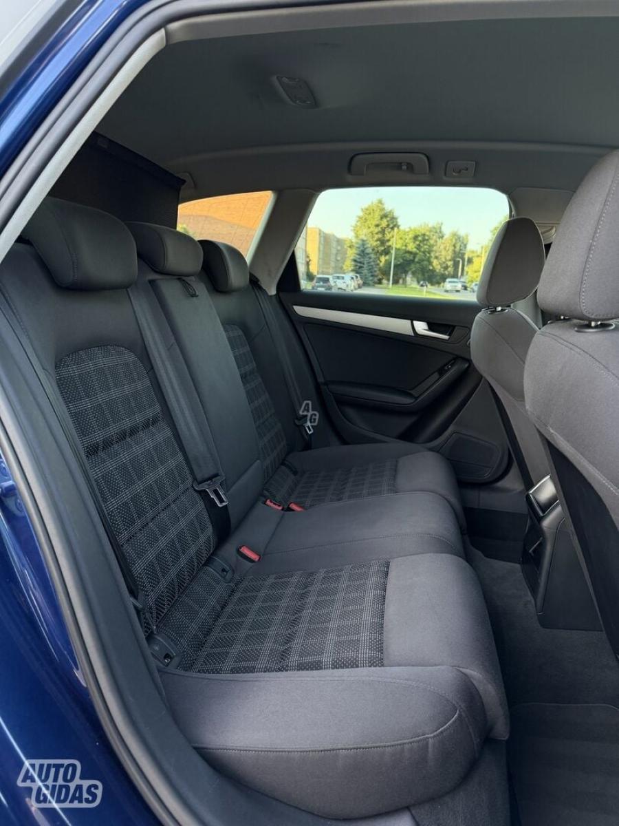Zils Audi A4 2012 Kaišiadorys, ar dzinēja tilpumu 2.00 L un nobraukumu 310 tūkst. km par 5950 €, foto 28 vietnē AUTOMOTO.COM.LV