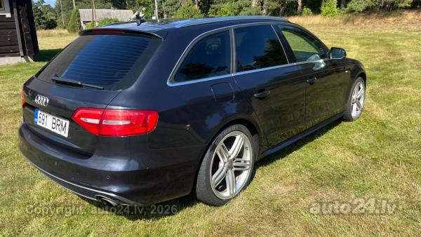 Zils Audi A4 2012 Tallina, ar dzinēja tilpumu 2.00 L un nobraukumu 198 tūkst. km par 10900 €, foto 4 vietnē AUTOMOTO.COM.LV