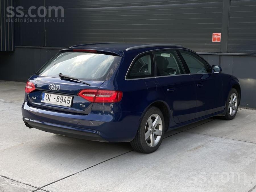 Blue Audi A4 2012 in Riga, with an engine capacity of 2.00 L and mileage of 275 thousand km for 5790 €, photo 5 on AUTOMOTO.COM.LV