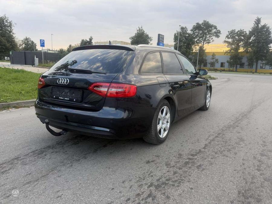 Blue Audi A4 2012 in Panevezys, with an engine capacity of 1.97 L and mileage of 316 thousand km for 5999 €, photo 7 on AUTOMOTO.COM.LV