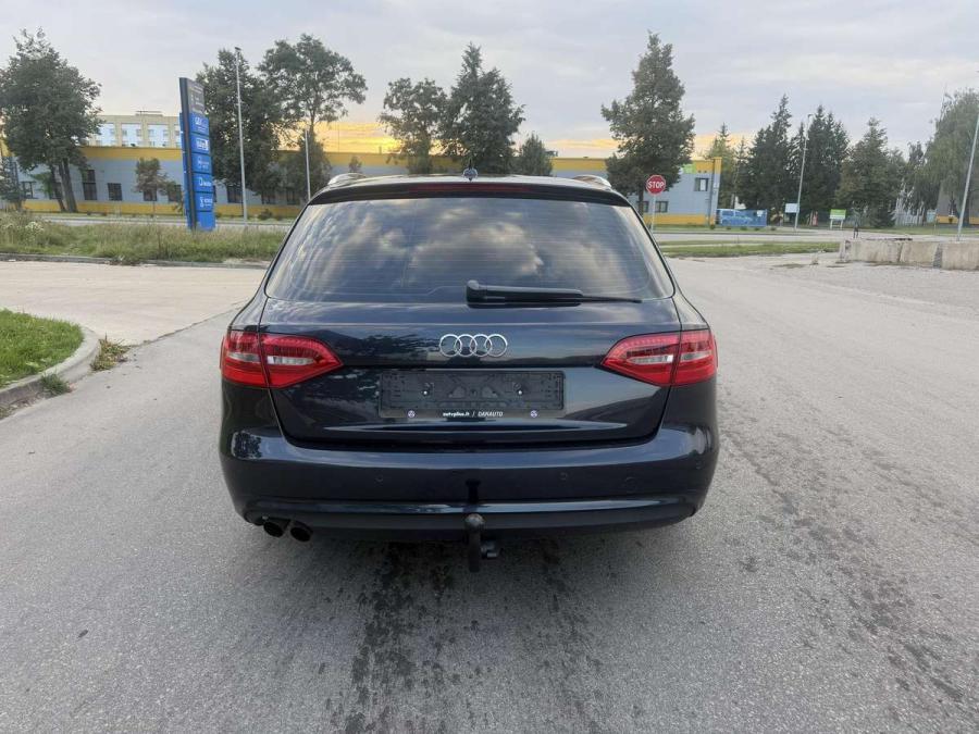 Blue Audi A4 2012 in Panevezys, with an engine capacity of 1.97 L and mileage of 316 thousand km for 5999 €, photo 11 on AUTOMOTO.COM.LV