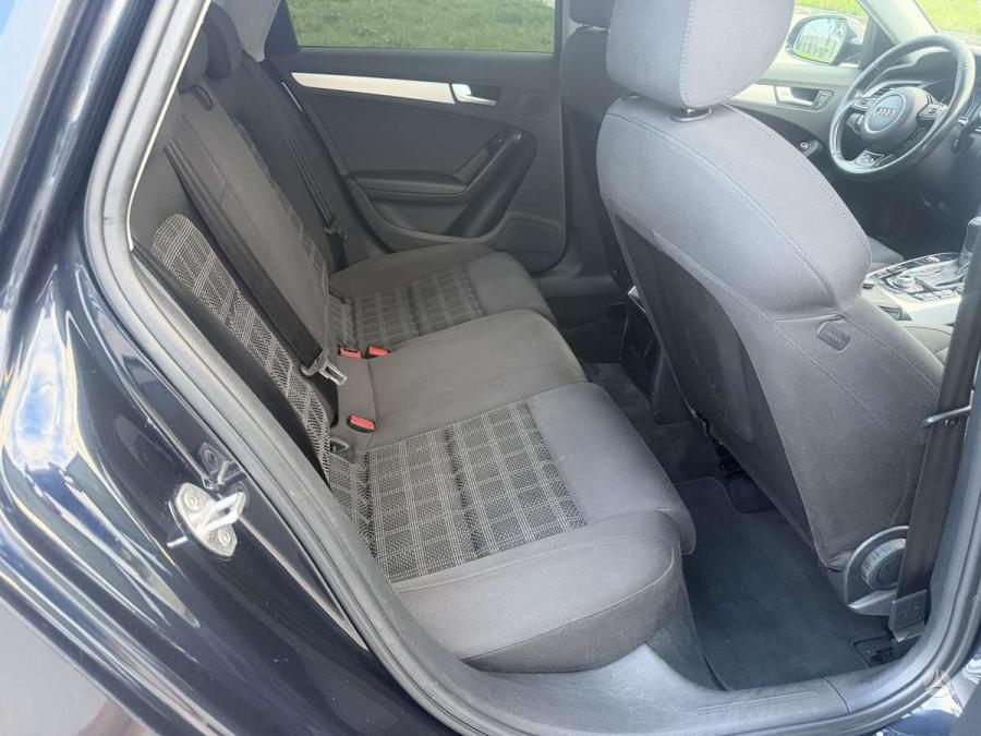 Blue Audi A4 2012 in Panevezys, with an engine capacity of 1.97 L and mileage of 316 thousand km for 5999 €, photo 27 on AUTOMOTO.COM.LV