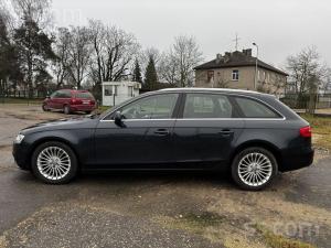 Zils Audi A4 2013 Rīga, ar dzinēja tilpumu 2.00 L un nobraukumu 314 tūkst. km par 6800 €, foto 7 vietnē AUTOMOTO.COM.LV