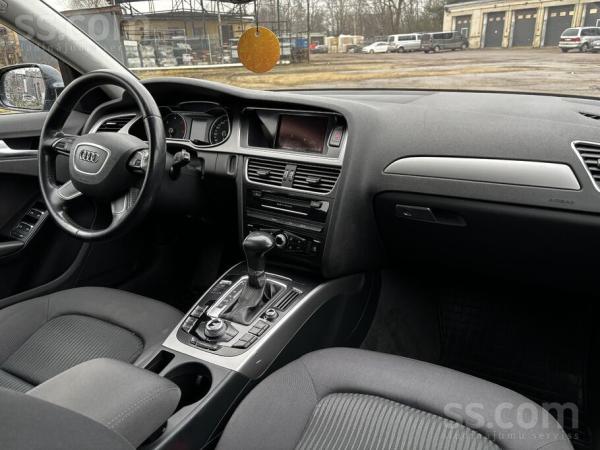 Zils Audi A4 2013 Rīga, ar dzinēja tilpumu 2.00 L un nobraukumu 314 tūkst. km par 6800 €, foto 9 vietnē AUTOMOTO.COM.LV