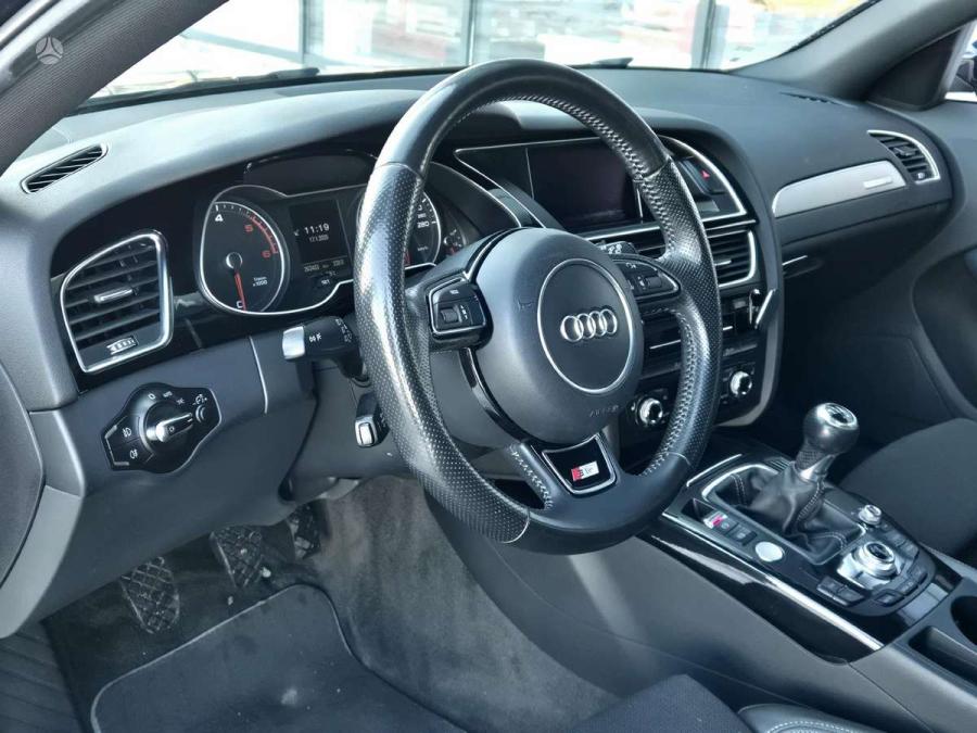 Blue Audi A4 2013 in Vilnius, with an engine capacity of 2.97 L and mileage of 264 thousand km for 8800 €, photo 10 on AUTOMOTO.COM.LV
