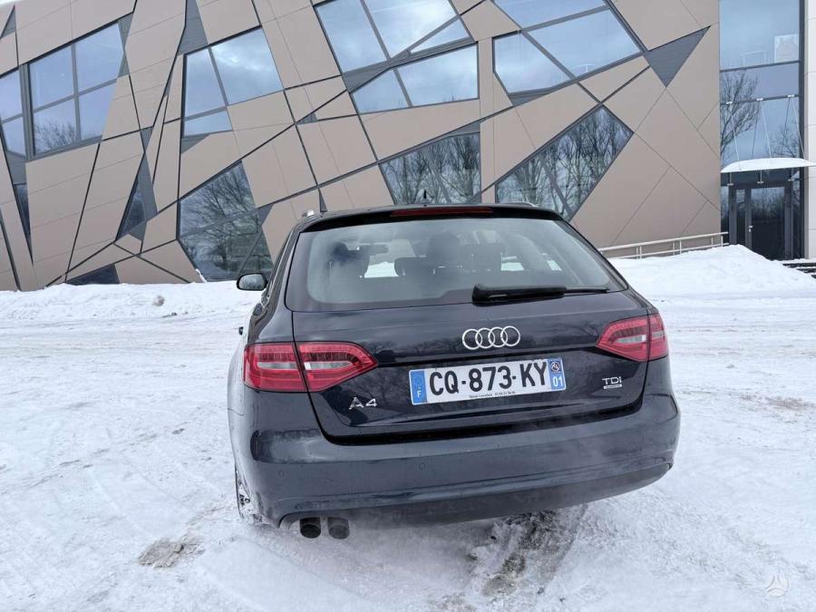 Blue Audi A4 2013 in Siauliai, with an engine capacity of 1.97 L and mileage of 250 thousand km for 6700 €, photo 13 on AUTOMOTO.COM.LV