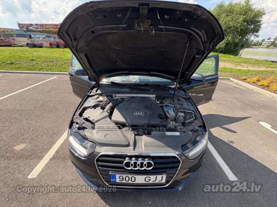 Blue Audi A4 2013 in Tallinn, with an engine capacity of 3.00 L and mileage of 274 thousand km for 7500 €, photo 19 on AUTOMOTO.COM.LV