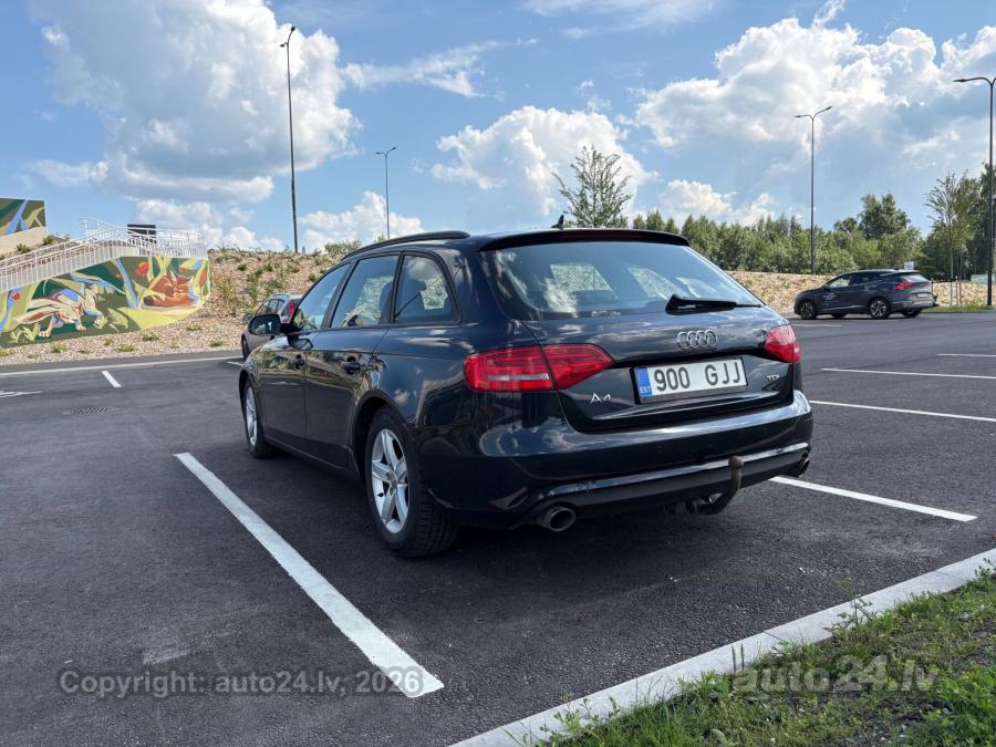 Blue Audi A4 2013 in Tallinn, with an engine capacity of 3.00 L and mileage of 274 thousand km for 7500 €, photo 26 on AUTOMOTO.COM.LV