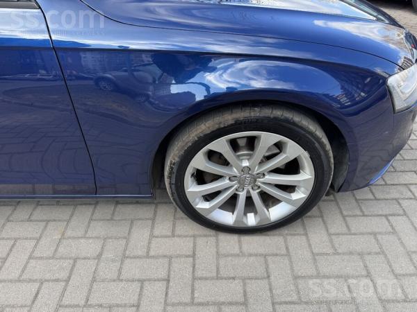 Zils Audi A4 2013 Rīga, ar dzinēja tilpumu 3.00 L un nobraukumu 340 tūkst. km par 5990 €, foto 7 vietnē AUTOMOTO.COM.LV