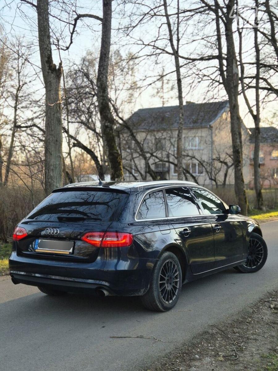 Zils Audi A4 2013 Prienai, ar dzinēja tilpumu 1.80 L un nobraukumu 280 tūkst. km par 5900 €, foto 6 vietnē AUTOMOTO.COM.LV