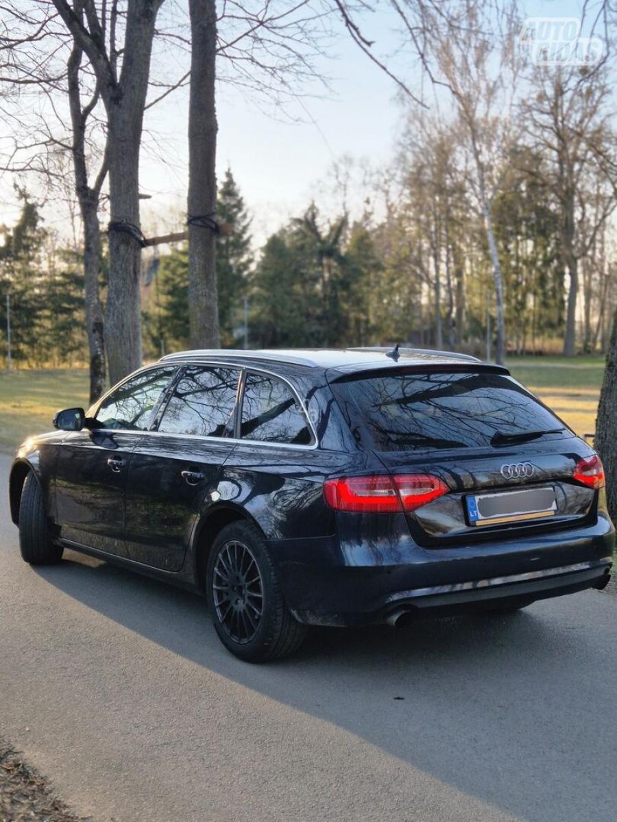 Zils Audi A4 2013 Prienai, ar dzinēja tilpumu 1.80 L un nobraukumu 280 tūkst. km par 5900 €, foto 8 vietnē AUTOMOTO.COM.LV