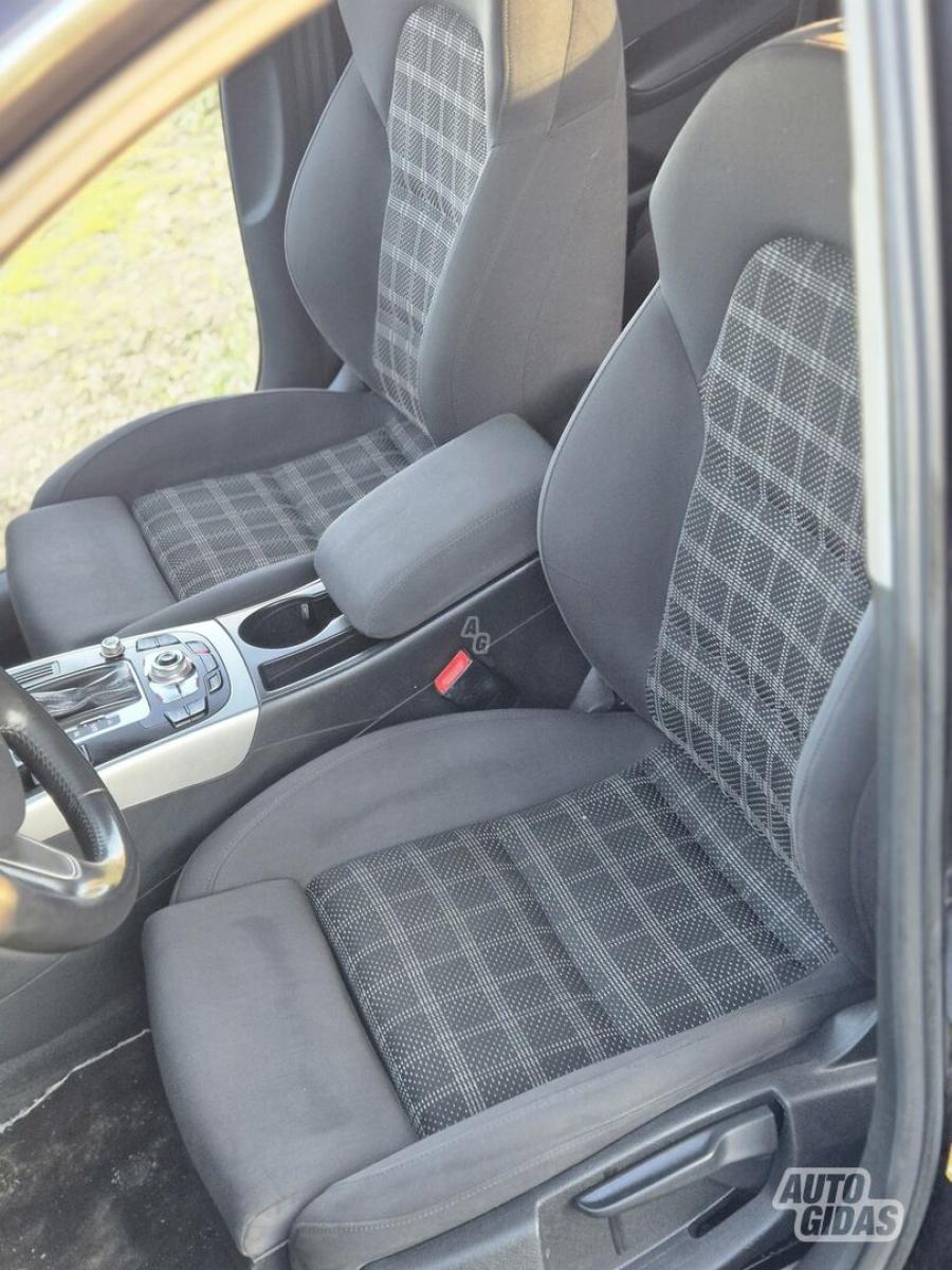 Zils Audi A4 2013 Prienai, ar dzinēja tilpumu 1.80 L un nobraukumu 280 tūkst. km par 5900 €, foto 14 vietnē AUTOMOTO.COM.LV