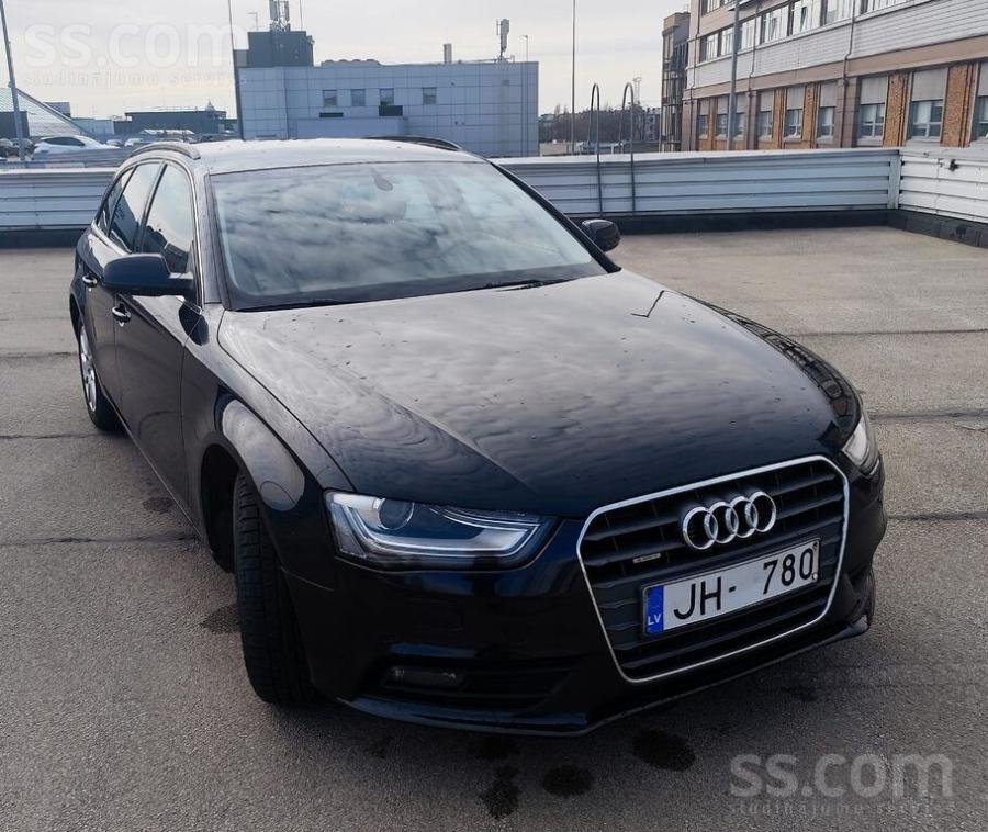 Zils Audi A4 2013 Rīga, ar dzinēja tilpumu 2.00 L un nobraukumu 183 tūkst. km par 8590 €, foto 1 vietnē AUTOMOTO.COM.LV