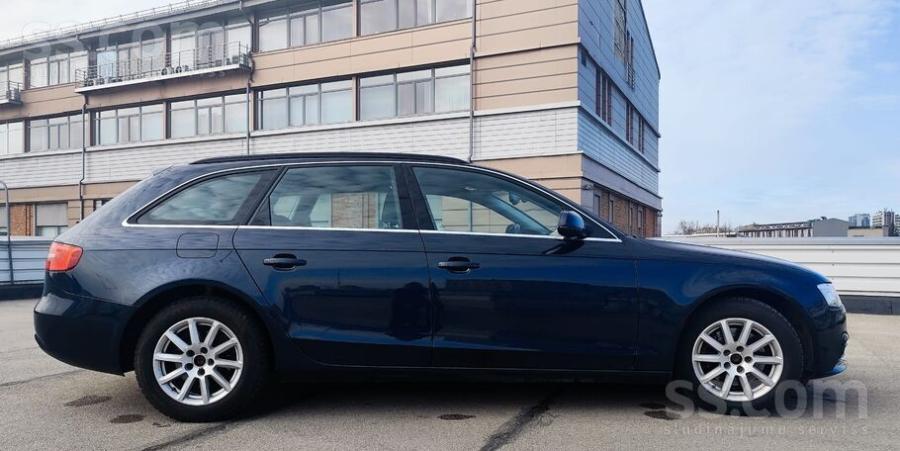 Zils Audi A4 2013 Rīga, ar dzinēja tilpumu 2.00 L un nobraukumu 183 tūkst. km par 8590 €, foto 4 vietnē AUTOMOTO.COM.LV
