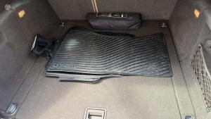 Blue Audi A4 2013 in Kaunas, with an engine capacity of 1.97 L and mileage of 300 thousand km for 7800 €, photo 17 on AUTOMOTO.COM.LV