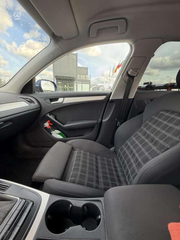 Blue Audi A4 2013 in Vilnius, with an engine capacity of 1.97 L and mileage of 360 thousand km for 5000 €, photo 7 on AUTOMOTO.COM.LV