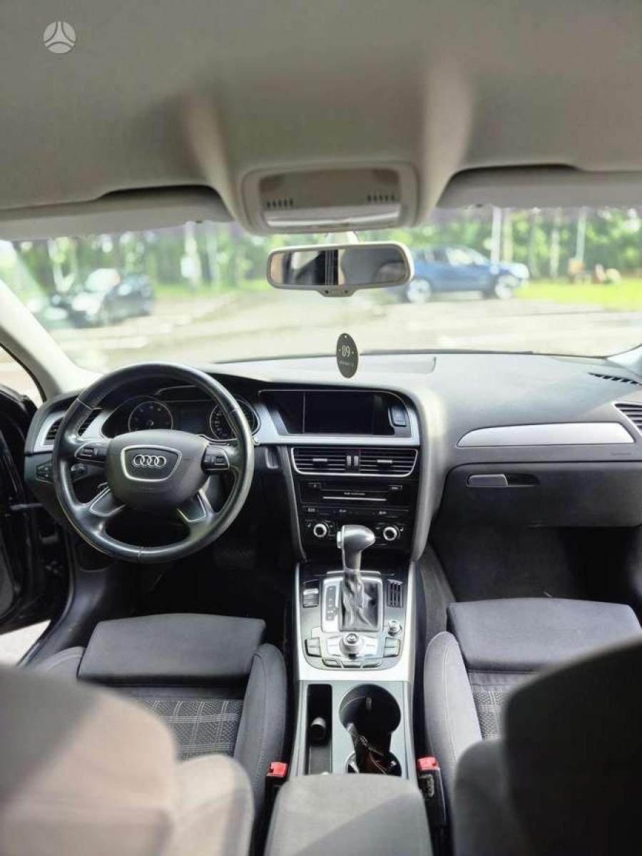 Blue Audi A4 2013 in Prienai, with an engine capacity of 1.80 L and mileage of 280 thousand km for 5899 €, photo 17 on AUTOMOTO.COM.LV