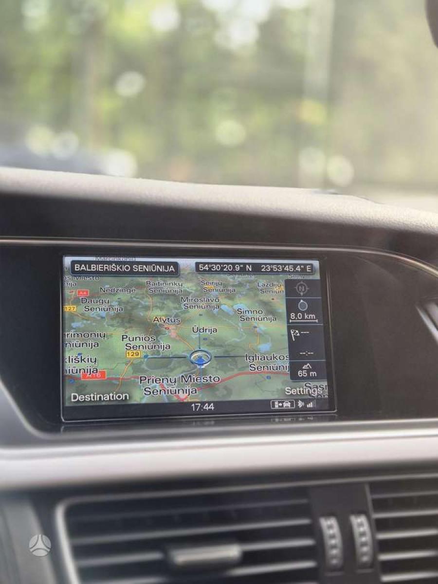 Blue Audi A4 2013 in Prienai, with an engine capacity of 1.80 L and mileage of 280 thousand km for 5899 €, photo 25 on AUTOMOTO.COM.LV