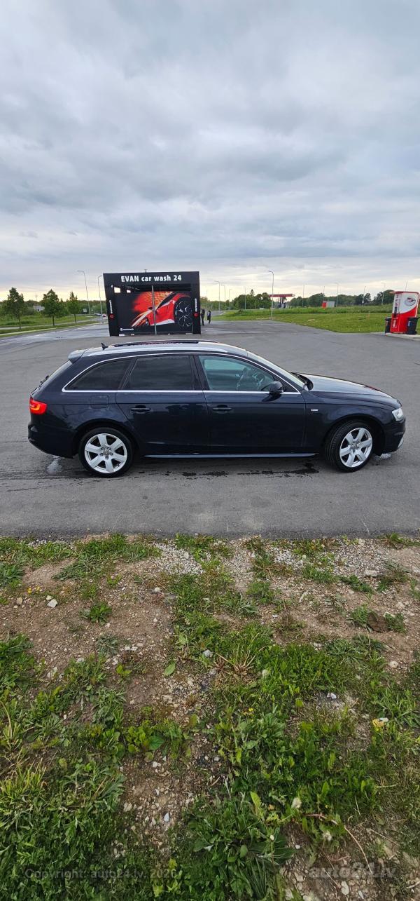 Zils Audi A4 2014 Tallina, ar dzinēja tilpumu 2.00 L un nobraukumu 368 tūkst. km par 7000 €, foto 4 vietnē AUTOMOTO.COM.LV