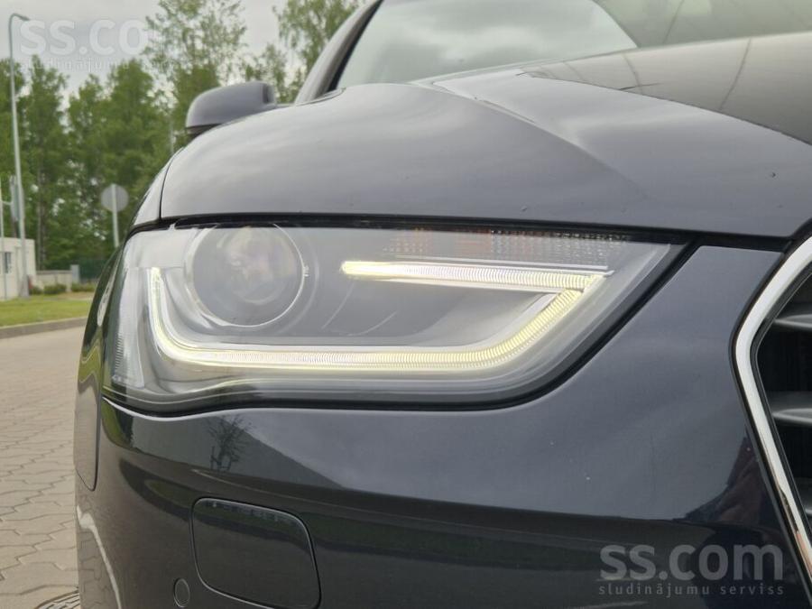 Zils Audi A4 2014 Rīga, ar dzinēja tilpumu 2.00 L un nobraukumu 281 tūkst. km par 8450 €, foto 18 vietnē AUTOMOTO.COM.LV