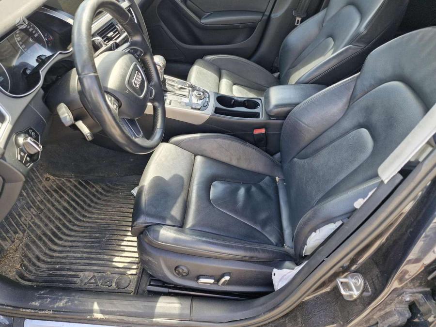Zils Audi A4 2014 Marijampole, ar dzinēja tilpumu 1.97 L un nobraukumu 265 tūkst. km par 4100 €, foto 13 vietnē AUTOMOTO.COM.LV