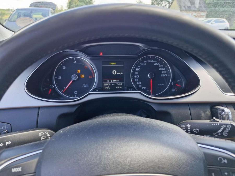 Zils Audi A4 2014 Marijampole, ar dzinēja tilpumu 1.97 L un nobraukumu 265 tūkst. km par 4100 €, foto 16 vietnē AUTOMOTO.COM.LV