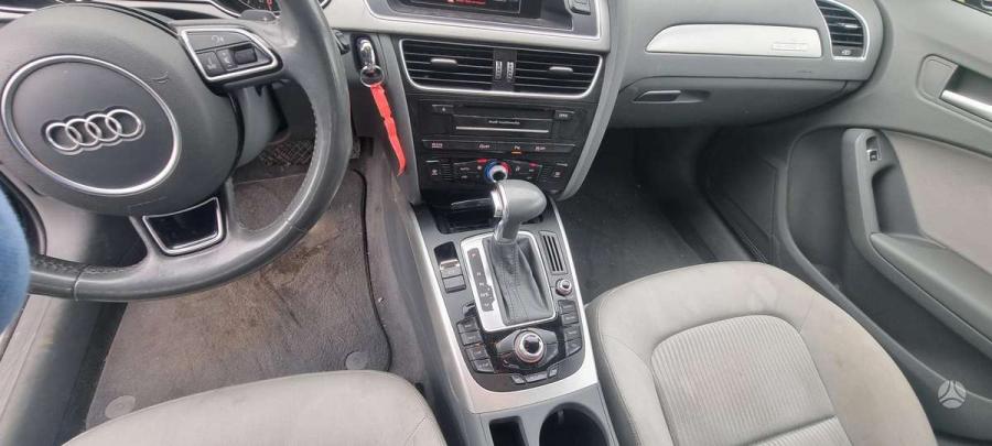 Blue Audi A4 2014 in Vilnius, with an engine capacity of 1.97 L and mileage of 262 thousand km for 7600 €, photo 15 on AUTOMOTO.COM.LV