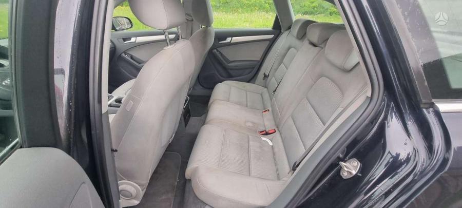 Blue Audi A4 2014 in Vilnius, with an engine capacity of 1.97 L and mileage of 262 thousand km for 7600 €, photo 17 on AUTOMOTO.COM.LV