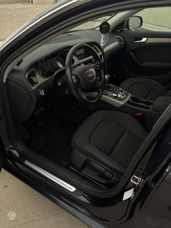 Blue Audi A4 2014 in Vilnius, with an engine capacity of 1.80 L and mileage of 260 thousand km for 8200 €, photo 7 on AUTOMOTO.COM.LV