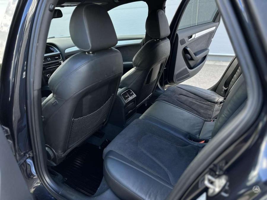 Blue Audi A4 2014 in Utena, with an engine capacity of 2.97 L and mileage of 280 thousand km for 8900 €, photo 23 on AUTOMOTO.COM.LV