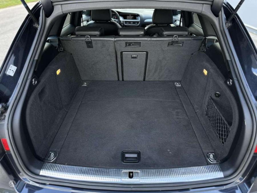 Blue Audi A4 2014 in Utena, with an engine capacity of 2.97 L and mileage of 280 thousand km for 8900 €, photo 30 on AUTOMOTO.COM.LV
