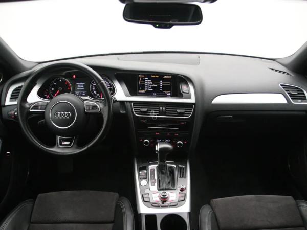 Blue Audi A4 2015 in Vilnius, with an engine capacity of 3.00 L and mileage of 242 thousand km for 12899 €, photo 2 on AUTOMOTO.COM.LV