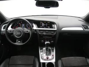 Zils Audi A4 2015 Viļņa, ar dzinēja tilpumu 3.00 L un nobraukumu 242 tūkst. km par 12899 €, foto 3 vietnē AUTOMOTO.COM.LV