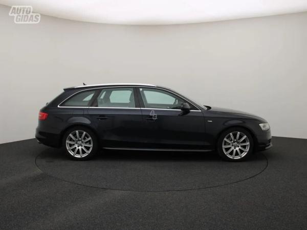 Blue Audi A4 2015 in Vilnius, with an engine capacity of 3.00 L and mileage of 242 thousand km for 12899 €, photo 9 on AUTOMOTO.COM.LV