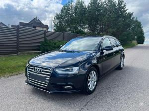 Zils Audi A4 2015 Utena, ar dzinēja tilpumu 1.97 L un nobraukumu 207 tūkst. km par 8150 €, foto  vietnē AUTOMOTO.COM.LV